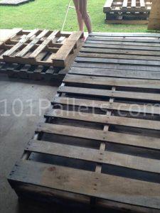 Pallet Sectional Sofa Tutorial - 101 Pallets