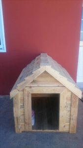 Pallet Wood Dog Kennel - 101 Pallets