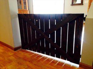 DIY Pallet Gate Ideas - 101 Pallets