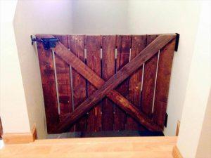 DIY Pallet Gate Ideas - 101 Pallets