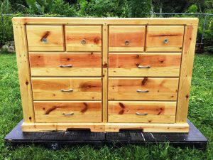 Beautiful Pallet Chest of Drawers with Hardwood - 101 Pallets